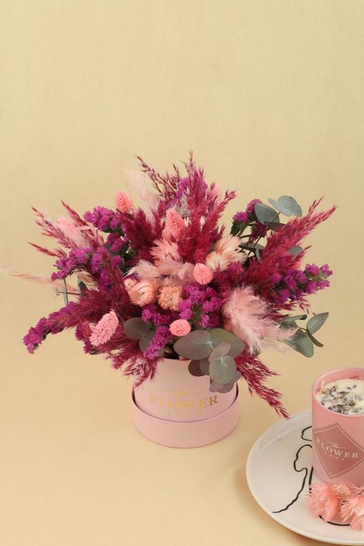 MAGGIE BOX | The Flower Shop